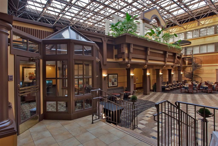 A Ramada By Wyndham The Rockville Hotel - Gaithersburg, MD