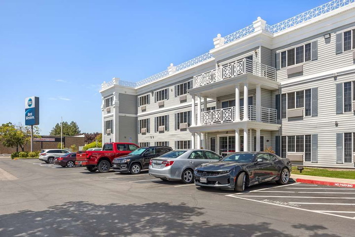 Best Western Capital City Inn - Elk Grove, CA
