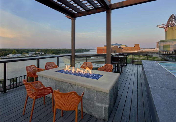 Homewood Suites By Hilton Savannah Historic District/riverfront - Bluffton, SC