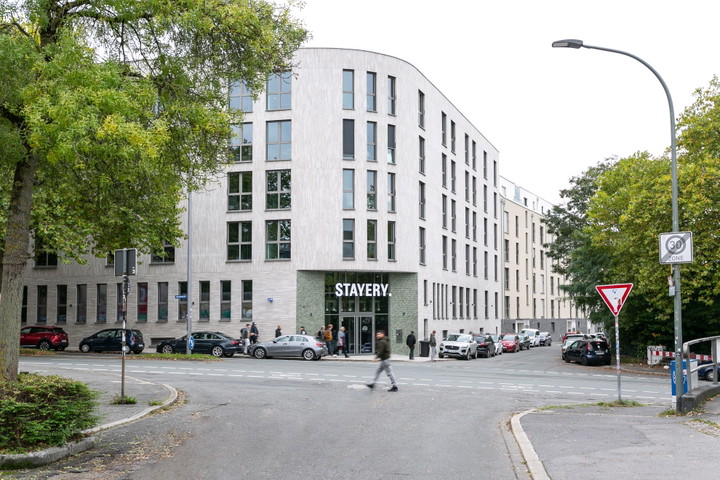 Stayery Bochum Ehrenfeld Mit Parkplätzen - Bochum