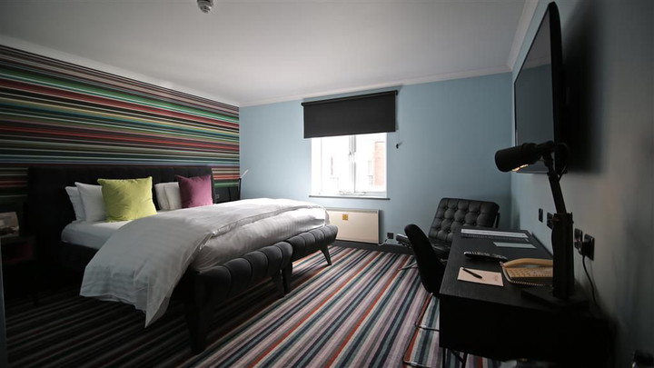 Village Maidstone - Maidstone