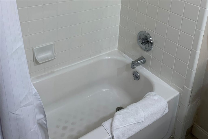 Wingate By Wyndham Brighton - Howell, MI
