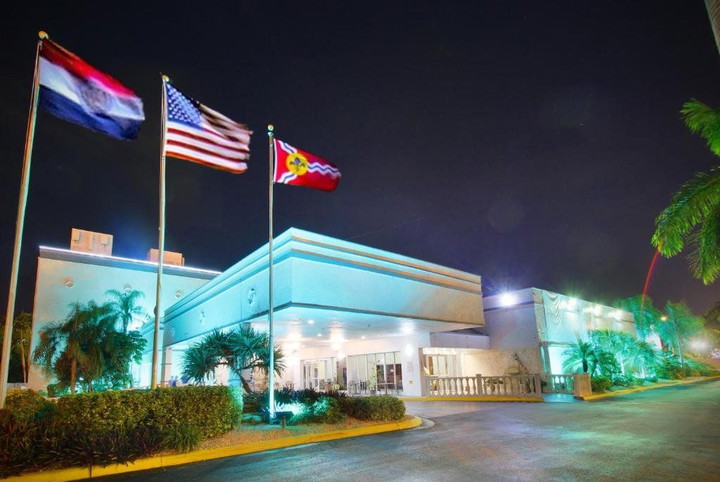 Ft Lauderdale Grand Hotel And Conference - Pompano Beach, FL