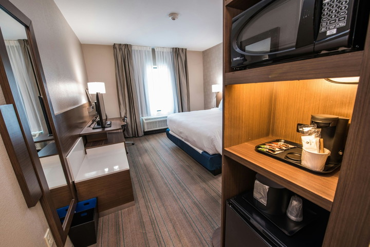 Fairfield Inn And Suites By Marriott Huntsville - Huntsville, TX