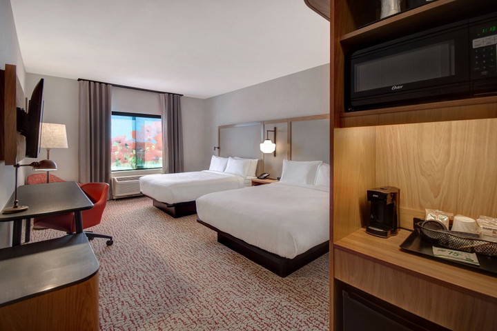 Fairfield By Marriott Inn And Suites Lancaster Palmdale - Lancaster, CA