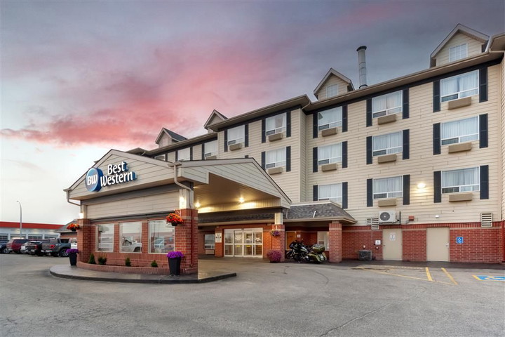 Best Western Grande Prairie Hotel & Suites - Grande Prairie