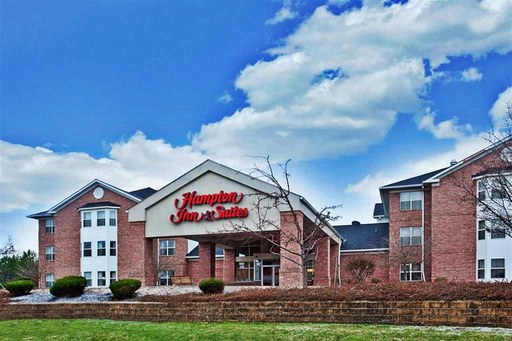 Hampton Inn & Suites Cleveland/independence - Parma, OH