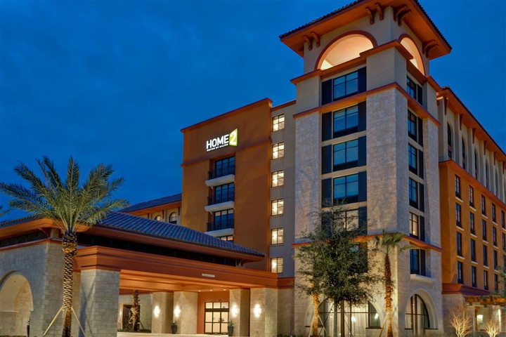 Home2 Suites By Hilton Orlando At Flamingo Crossings Town Center - Clermont, FL