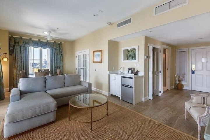 Harborside At Charleston Harbor Resort And Marina - Mount Pleasant, SC