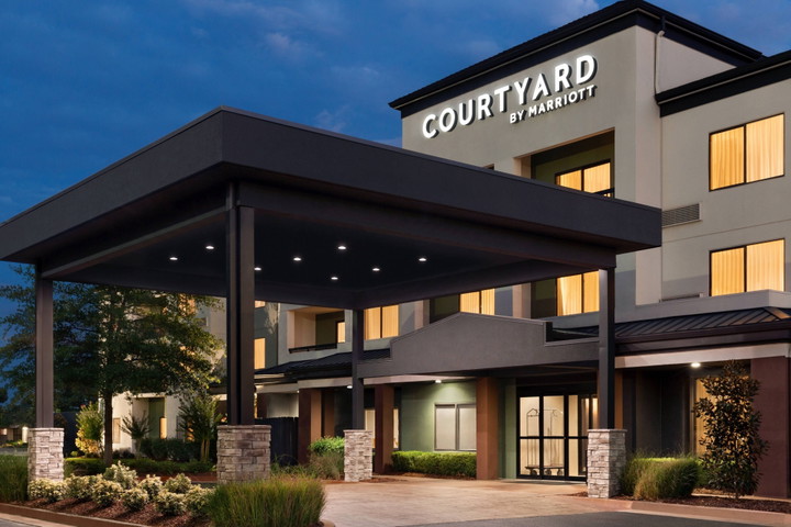 Courtyard By Marriott Tulsa Central - Tulsa, OK