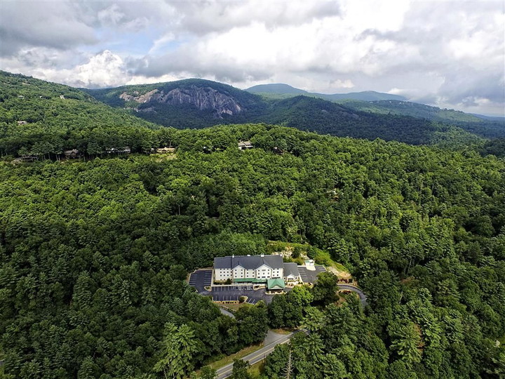 Hampton Inn & Suites Cashiers-sapphire Valley - Cashiers, NC