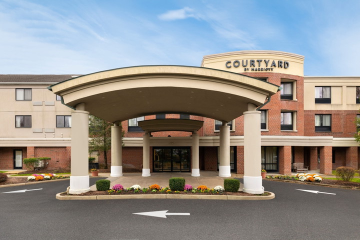 Courtyard By Marriott Wall At Monmouth Shores Corporate Park - Freehold Township, NJ