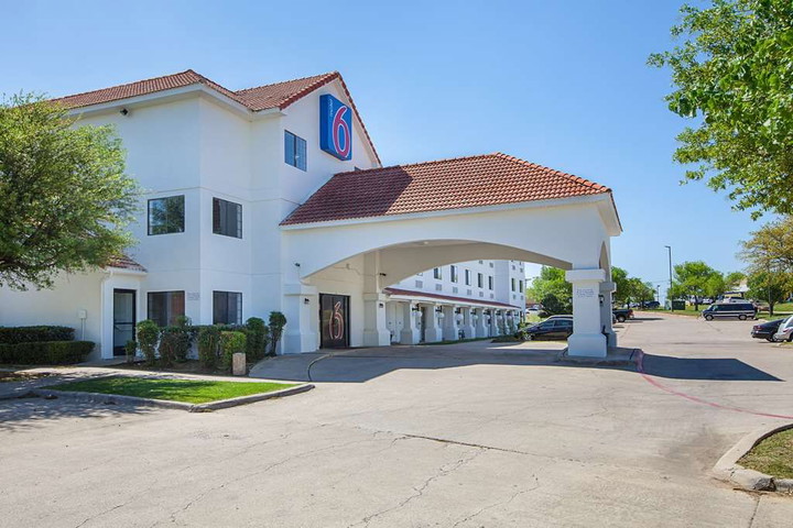 Motel 6 Bedford Tx - Fort Worth, TX