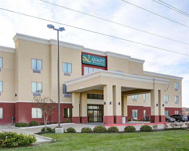 Quality Inn & Suites Bryan-college Station - Bryan, TX