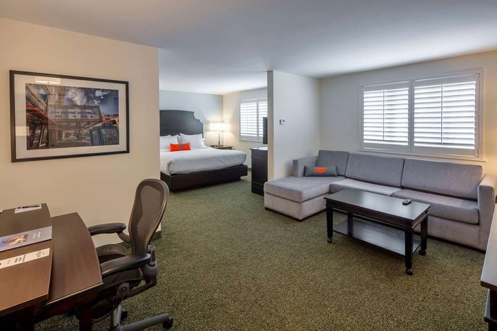 Trademark Collection By Wyndham Collegian Hotel & Suites - Syracuse, NY