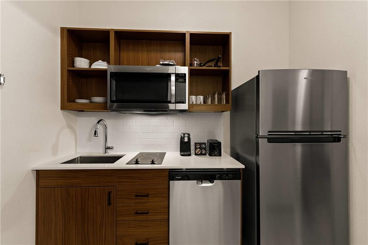Everhome Suites Stockbridge Atlanta - Stockbridge, GA