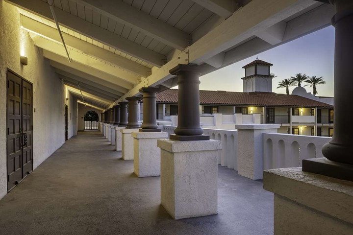 Embassy Suites By Hilton Palm Desert - Indian Wells, CA