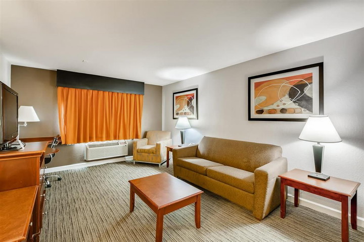 Orangewood Inn & Suites - Austin - Austin