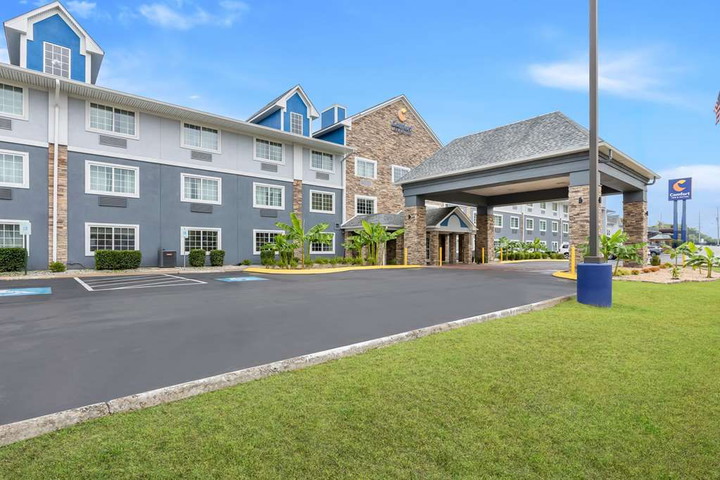 Comfort Inn & Suites Nashville Near Tanger Outlets - Smyrna, TN