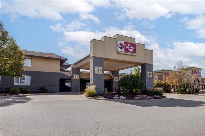 Best Western Plus Dubuque Hotel & Conference Center - Dubuque, IA