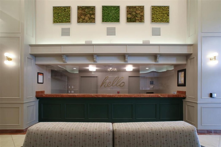 Oxford Suites Spokane Valley - Spokane Valley, WA