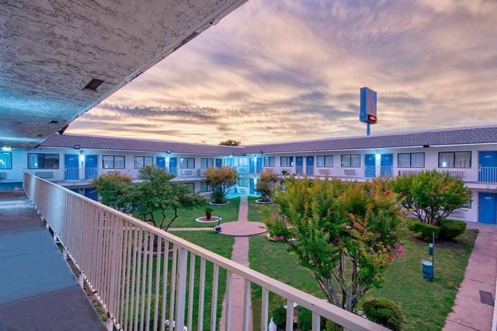 Motel 6 Austin North - Austin, TX