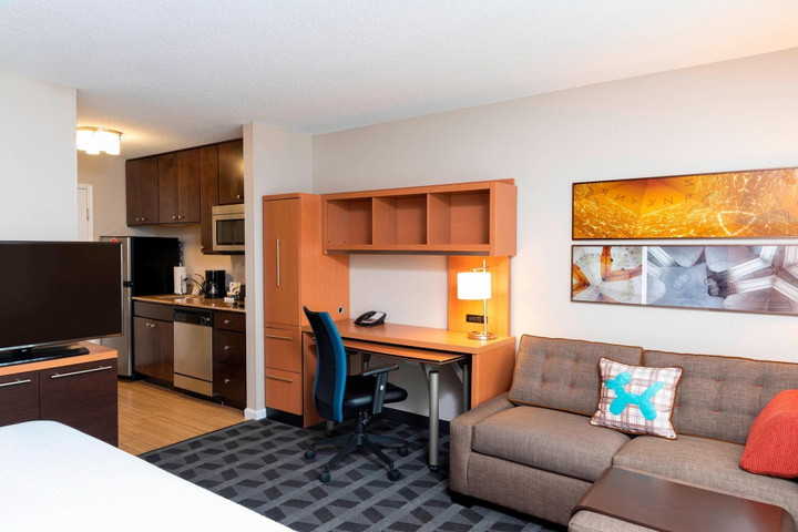 Towneplace Suites By Marriott Fort Wayne North - Fort Wayne, IN