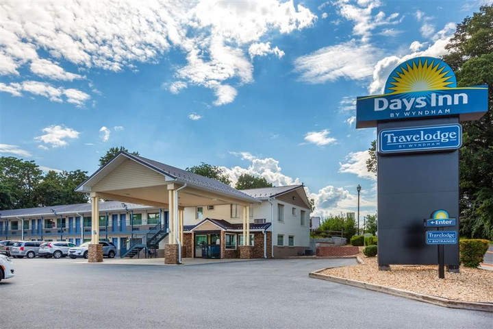 Days Inn By Wyndham Charles Town/harpers Ferry - Shepherdstown, WV