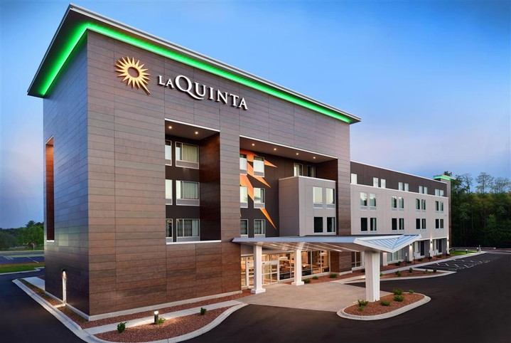 La Quinta Inn & Ste By Wyndham Wisconsin Dells- Lake Delton - Wisconsin Dells, WI