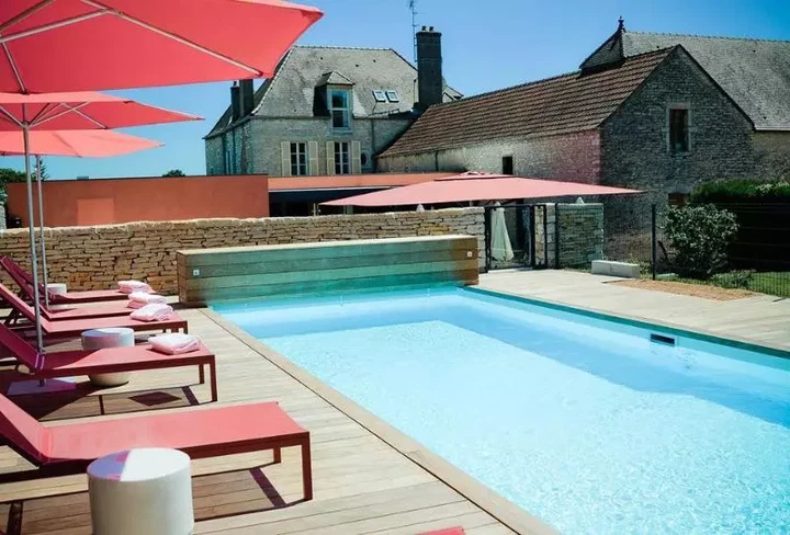 Castel De Très Girard Hotel & Restaurant Teritoria - Nuits-Saint-Georges