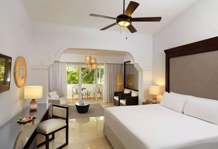 Melia Caribe Beach Resort  All Inclusive - Punta Cana