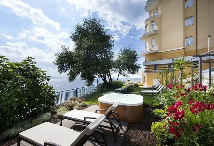Hotel Remisens Premium & Romantic Villa Ambasador - Kroatien