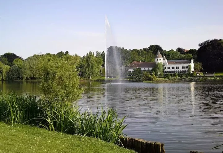 Hôtel Martin S Chateau Du Lac - La Hulpe