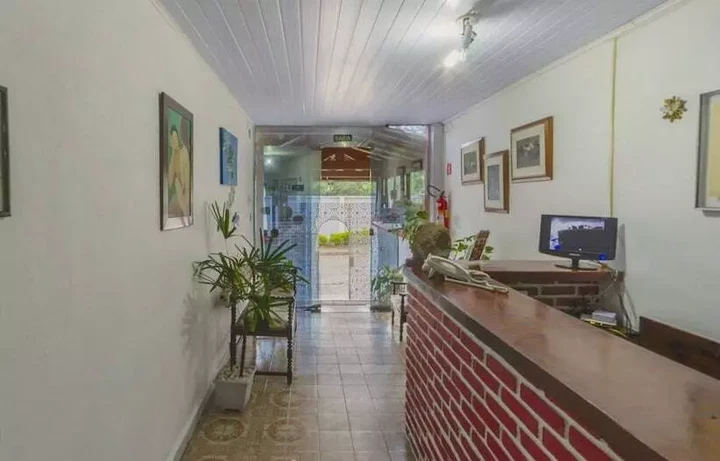 Pension  Pousada Chale Suisso - Ilhabela