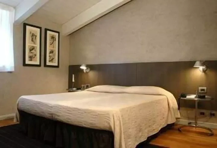 Hôtel Century - Parme