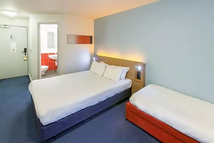 Hôtel Redwings Lodge Wolverhampton Central - 울버햄프턴