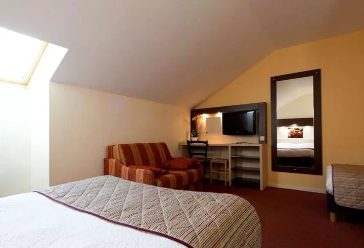 Hôtel Logis Jum - Langres