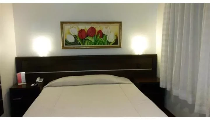 Mogano Premium Hotel Eletroposto - Chapecó
