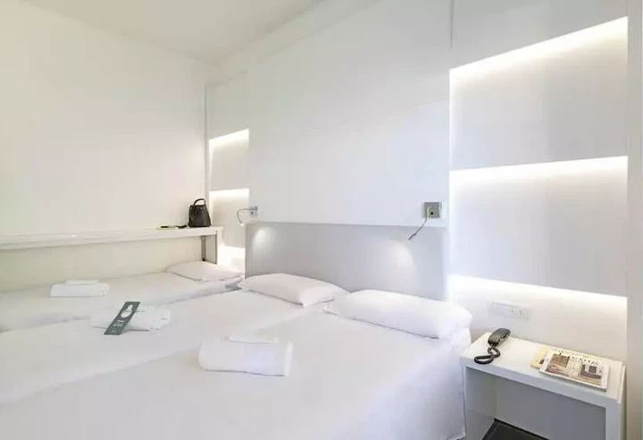 Motel B&b Hotel Savona - Savone
