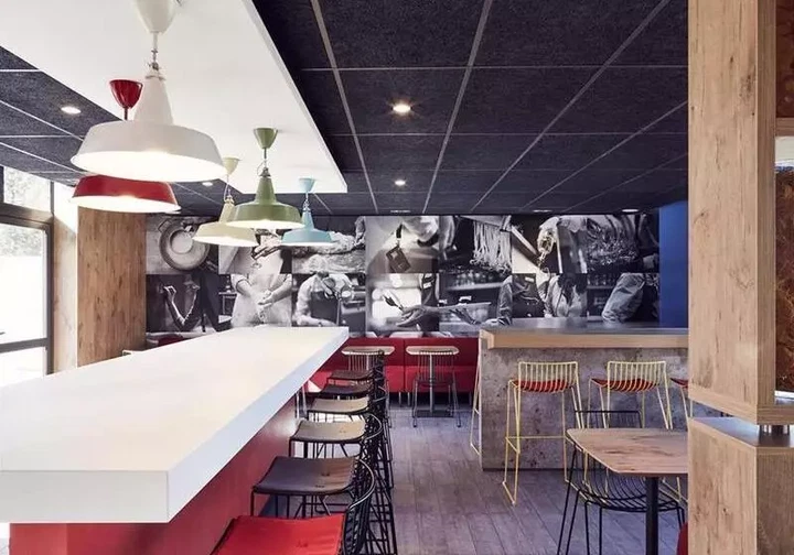 Hôtel Ibis Aixenprovence - Aix-en-Provence