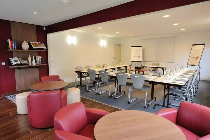 Hôtel Campanile Reims Est  Taissy - Taissy