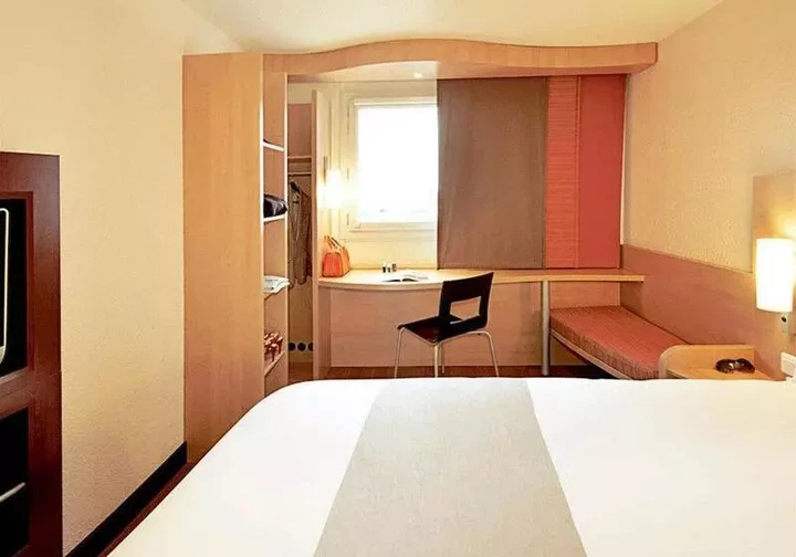 Hôtel Ibis Egletons - Égletons
