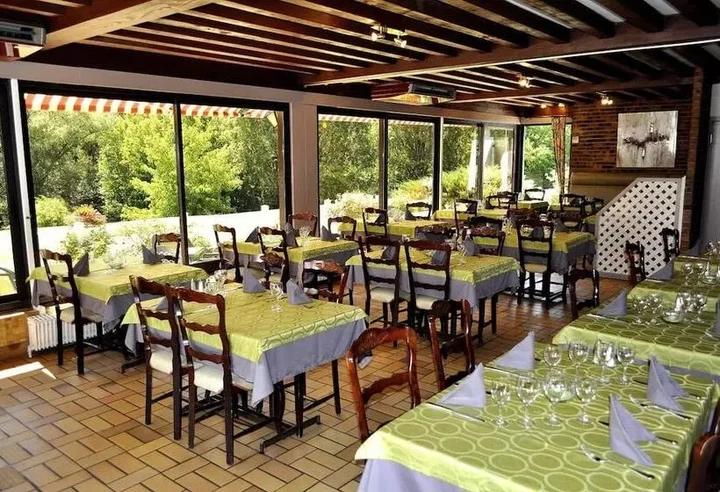 Hôtel Hôtel Restaurant Le Relais De Pouilly - Nièvre