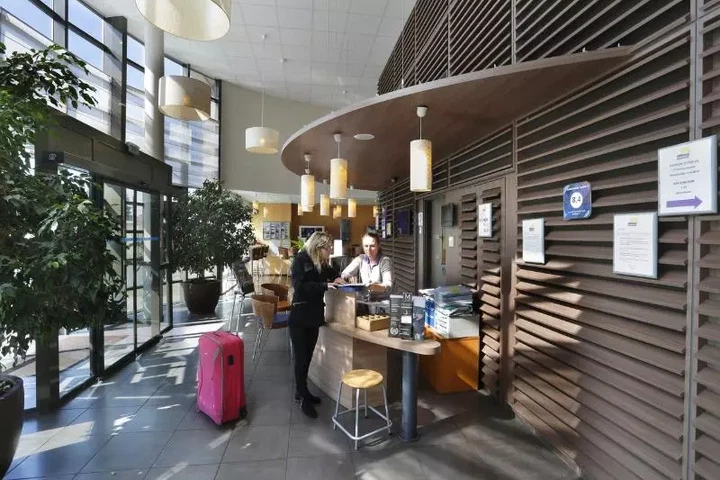 Hôtel Suite   Home Orleans Saran - Orléans