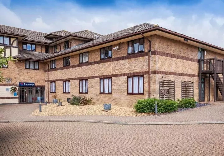 Hotel Travelodge Milton Keynes Central - Milton Keynes