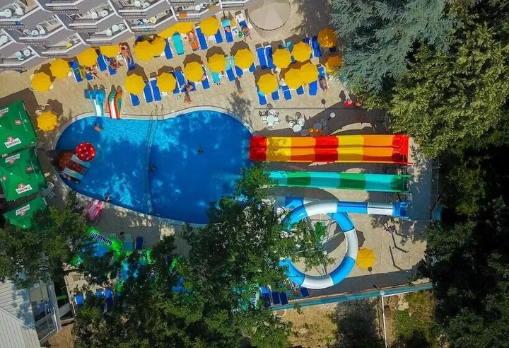 Prestige Deluxe Hotel Aquapark Club   All Inclusive - Varna