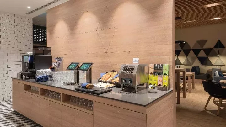 Hôtel Holiday Inn Express & Suites   Potsdam By Ihg - Potsdam
