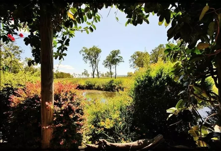 Lake Weyba Cottages - Noosa Shire