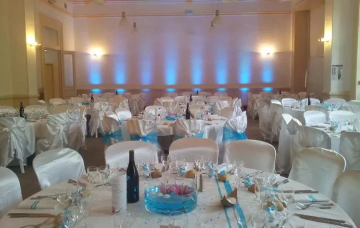 Terres De France Appart Hotel Le Splendid - Allevard