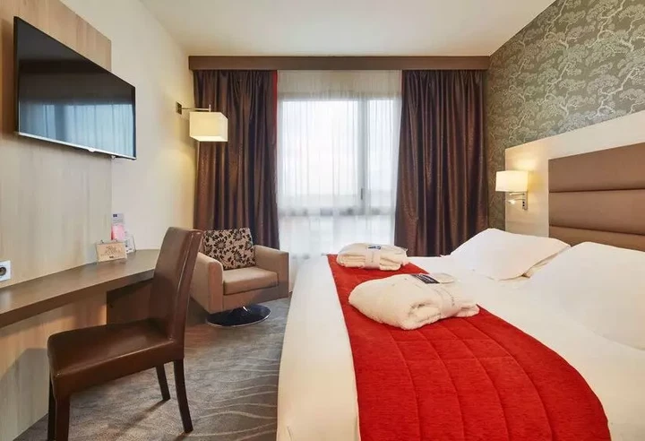 Kyriad Prestige Lyon Est   Saint Priest Eurexpo Hotel And Spa - Saint-Priest